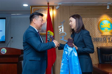 СОНГИНОХАЙРХАН Сонгинохайрхан дүүрэг Монгол Ардын Нам