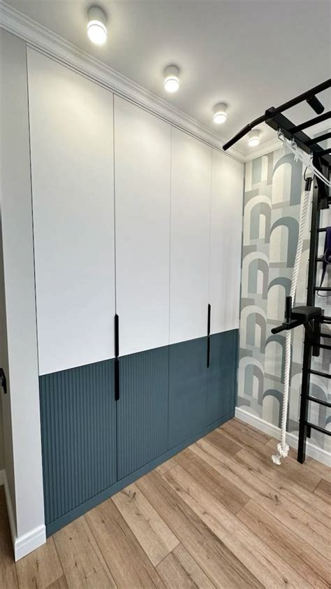 Встроенный шкаф в спальню в 2025 г Шкаф в спальне Дизайн шкафа Дизайн