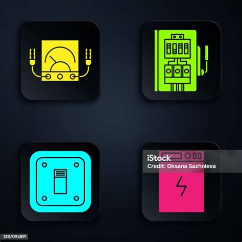 설정 전원 은행 암페어 미터 멀티 미터 볼트미터 전기 조명 스위치 및 전기 패널 검은 색 사각형 버튼 벡터 검은색에 대한 스톡 벡터 아트 및 기타 이미지 Istock