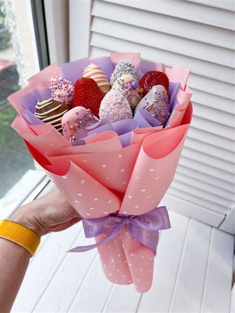 Букет из Клубники в Шоколаде Клубника в шоколаде Клубничные украшения Шоколад