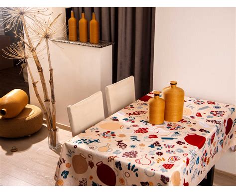 სუფრა ქვევრები თეთრი