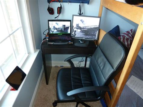 Tiny Battlestation R Battlestations