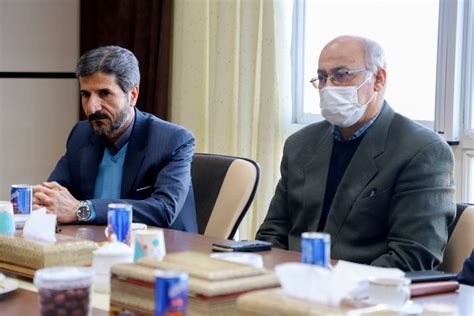 آیین تکریم و معارفه اعضای اصلی هیأت بدوی رسیدگی به تخلفات انتظامی اعضای هیأت علمی دانشگاه