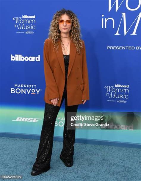 Youtube Star Photos And Premium High Res Pictures Getty Images