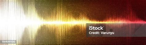파노라마 디지털 지진 빛 빨간색과 금색 배경 기술 및 지진 웨이브 개념 음악 산업 벡터 그림에 대 한 디자인에 원형 진동으로
