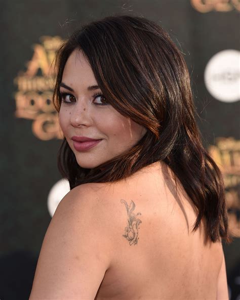 Janel Parrish ‘alice Through The Looking Glass Premiere At The El