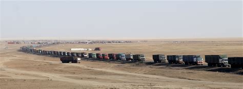 Нүүрсчид “нүх” нээсээ гарч хулгайгаа улстөржүүлээд эхлэв үү