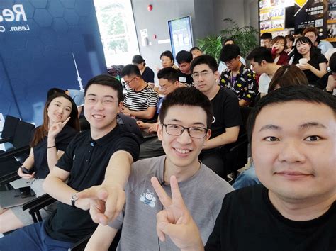 年轻有为我与 年的LeetCode CEO同台登场 知乎