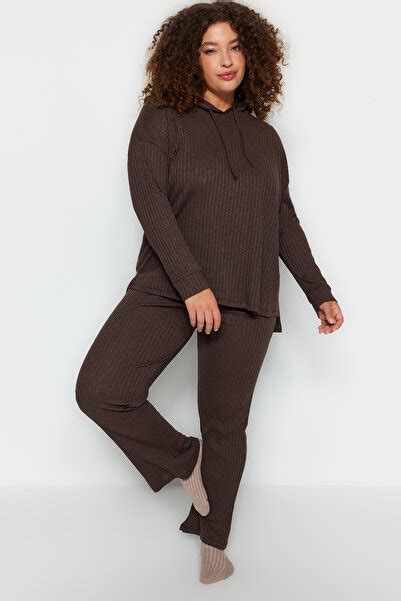 Plus Size Top And Bottom Set Styles Prices Trendyol