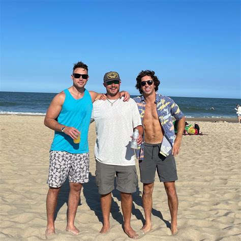 Logan Carpenter Logancarpenter • Instagram Photos And Videos