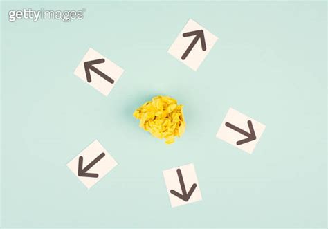 Individuality Brainstoming For New Ideas Solving A Probem Strategy For A Target Working