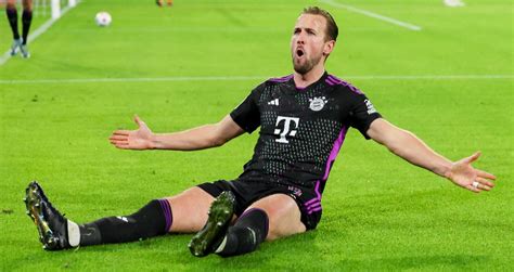 Кејн Кејн Кејн Баерн го растури Штутгарт Sportsport Mk