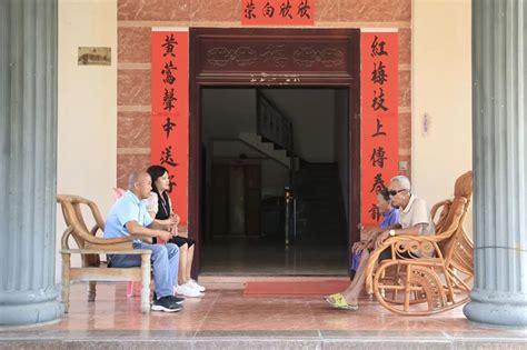 【文明家庭创建】昌江文明家庭先进事迹：钟香伟家庭——用平凡生活的点滴诠释文明家庭的真正内涵澎湃号·政务澎湃新闻 The Paper