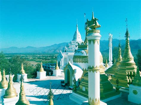 လူငယ်သမဂ္ဂအဖွဲ့ ၇ လပိုင်း လစဥ်အလှူရှင် ရန်ကုန်မြို့နေ ဦးပြည့်ဖ