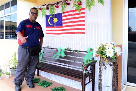 Sekolah Menengah Kebangsaan Datuk Haji Ahmad Badawi Lawatan Ke Smk Syed Ahmad 120818