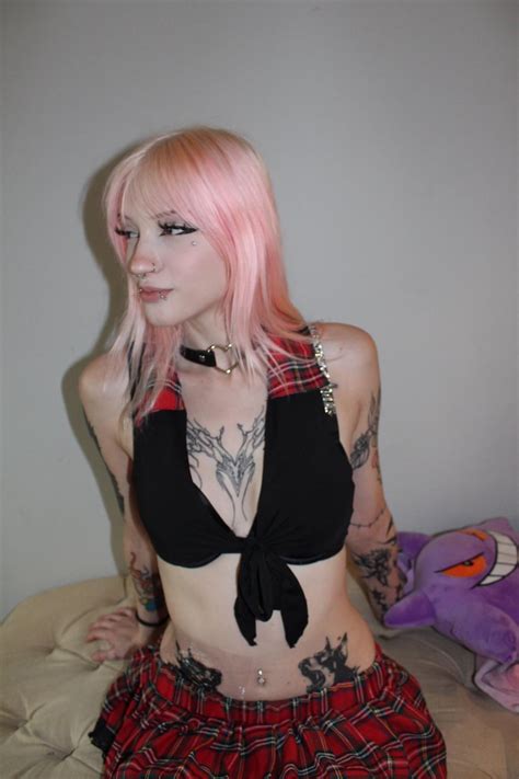 One Thing Better Than A Tattooed Girl Is A Tattooed Asian R Hotchickswithtattoos