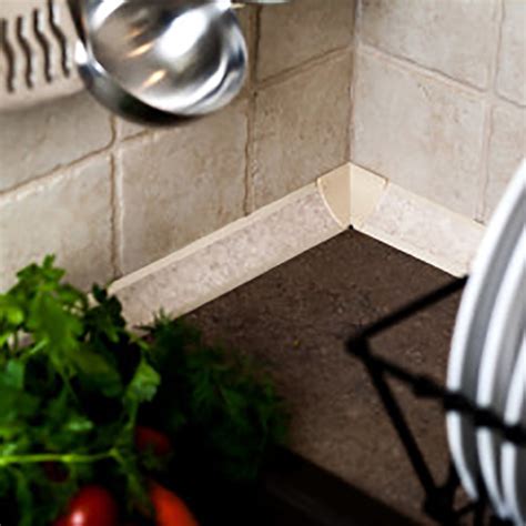 Водобранна лайсна за плот Pf 40 мрамор росо ⋆ Masterhaus