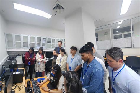 Lecturer On “using Eye Tracking System To Evaluate Eye Movement And Double Your Reading Speed