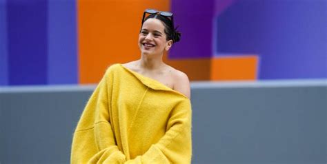 Rosalía En Louis Vuitton La Canción Que No Se Atrevió A Cantar
