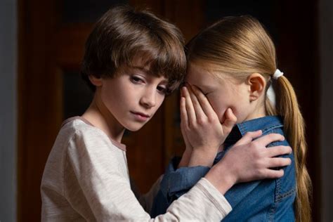 آموزش مهارت همدلی به کودکان و نوجوانان