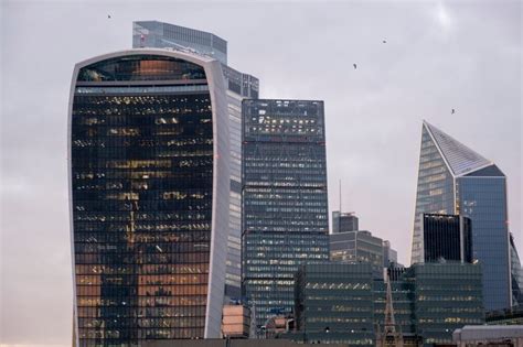 Numis scores two senior dealmakers for financial institutions group
