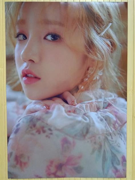 Постер юки юци Yuqi G I Dle — цена 60 грн в каталоге Постеры Купить товары для дома и быта по