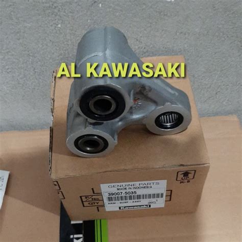 Jual Segitiga Unitrack Set Unitrek Unitrak Set Komplit Klx150 Klx 150 Original Kawasaki Shopee