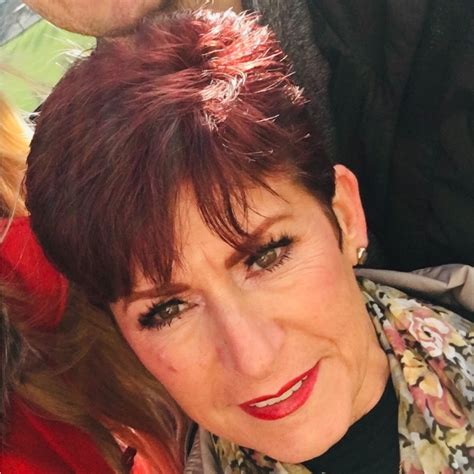 Jo Gibbons Linkedin