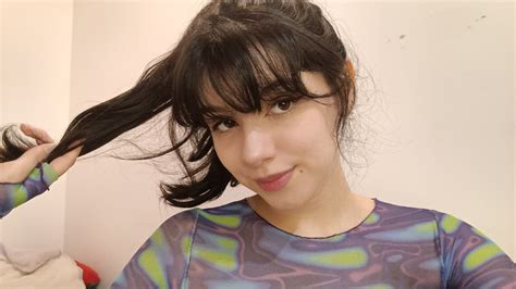 I Really Reflect On Whether These Bangs Really Fit Me R Sexyhair