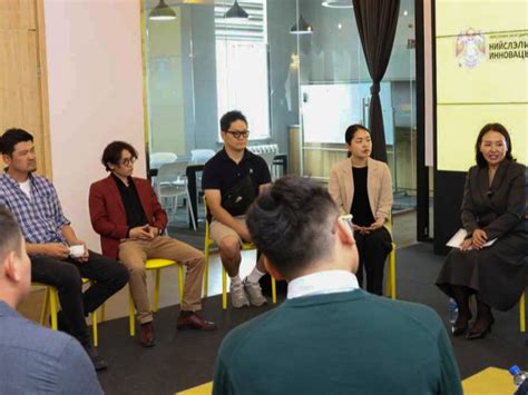 Стартапуудын төлөөлөлтэй уулзаж тулгамдаж буй асуудлыг хэлэлцлээ Isee Mn