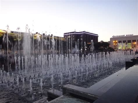 Фонтан у Финляндского вокзала на площади Ленина — Drive2