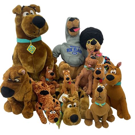 Mixed Preowned Lot 13 Lbs Hanna Barbera Scooby Doo Plush Dolls Stuffed