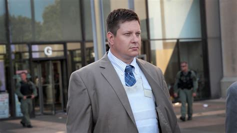 Полицай от Чикаго е признат за виновен за убийството на чернокож младеж Новини бг