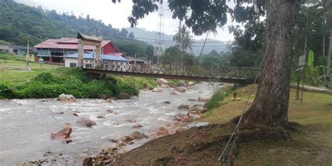 R U N N I N G Gunung Yong Yap Via Pos Kuala Mu Kampung Gepeh Hilir