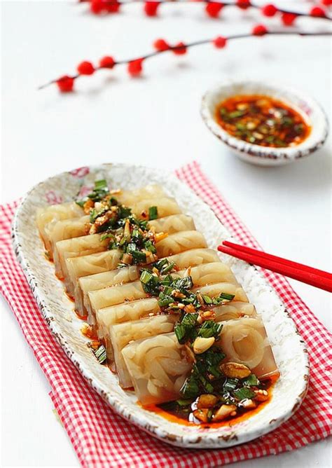 自製肉皮凍晶瑩剔透咸香Q彈既經濟實惠又減皺美容 每日頭條
