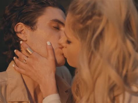 Avril Lavigne Tits Thefappening