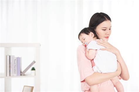 母亲节你的宝宝正在向你 示爱”，妈妈你听懂了吗？ 亲子精彩活动 婴幼儿奶粉儿童奶粉孕妇奶粉 安格奇诺奶粉官网
