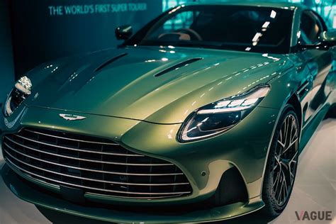 アストンマーティン新型「db12」世界初公開 680馬力で最高時速325kmのスーパーツアラー Vague ヴァーグ
