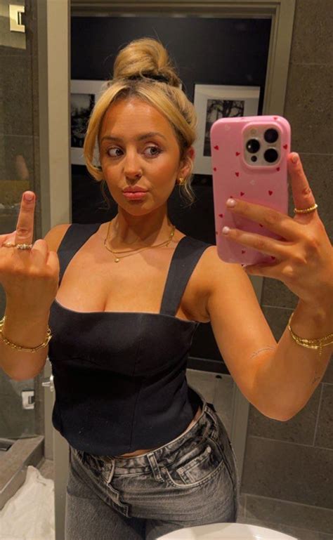 Jerk To My Middle Finger R Findom