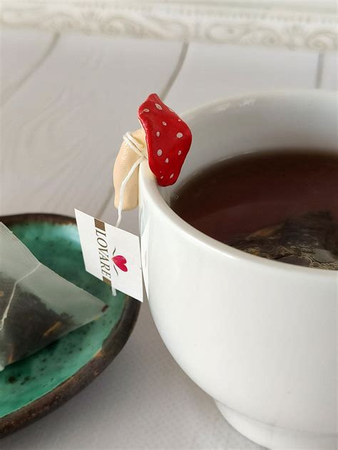 이 Pinterest 보드에서 900 참고 및 크리스마스 카드 아이디어 찾기 자연 사진 영화 포스터 크리스마스 트리 등