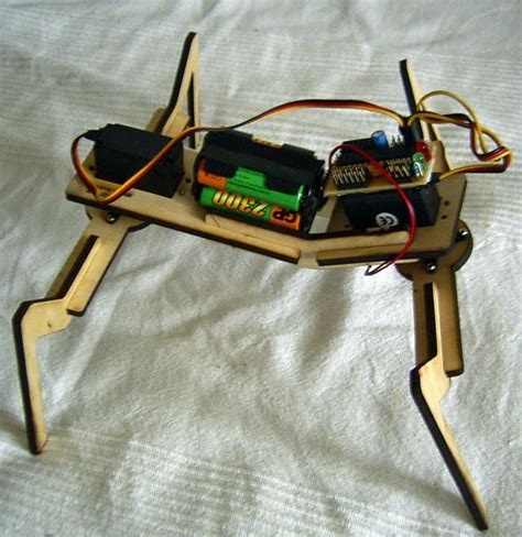 Simplewalker 4 Legged 2 Servo Walking Robot 7 Steps Instructables