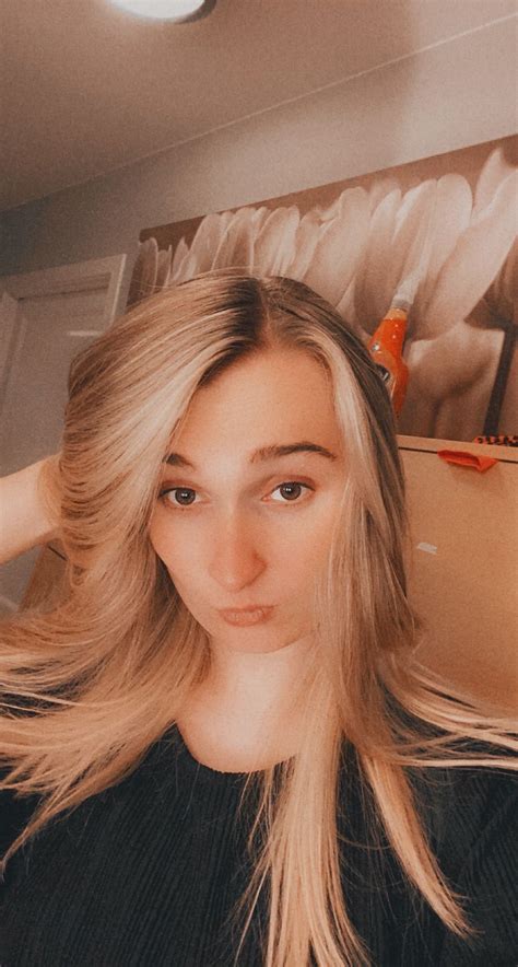 April Solman Ts On Twitter How I Look These Days Gzmhsliukd Twitter