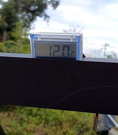 4922温 気温低下 クロこげの軒下がれじぃ