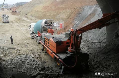 工程混凝土湿喷台车在隧道机械化施工中的应用 液压汇