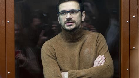 Илью Яшина приговорили 8 5 годам колонии за стрим о Буче Это самый жестокий приговор по статье