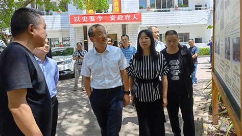 古蔺县政务服务网 服务要闻 县委副书记、县长陈廷俊率队检查高考考点准备工作