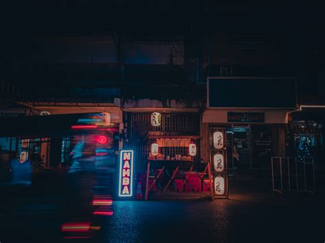 빨간색과 검은 색 Led 간판 사진 Unsplash의 무료 태국 이미지