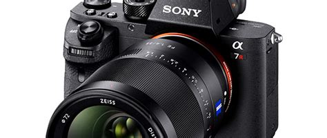 The Sony Alpha A Rii Has Mp On K Capable Full Frame Bsi Cmos Sensor Shoot The Centerfold