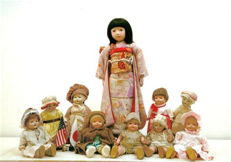 Miss Mie The State Museums Japanese Friendship Doll Is Surrounded In