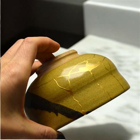 Kintsugi Bowl From Seto Pure Gold Kintsugi
